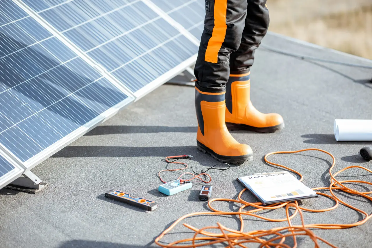 The Perfect Solar Park: Easy Planning, Construction, and Financing | ENLAPA